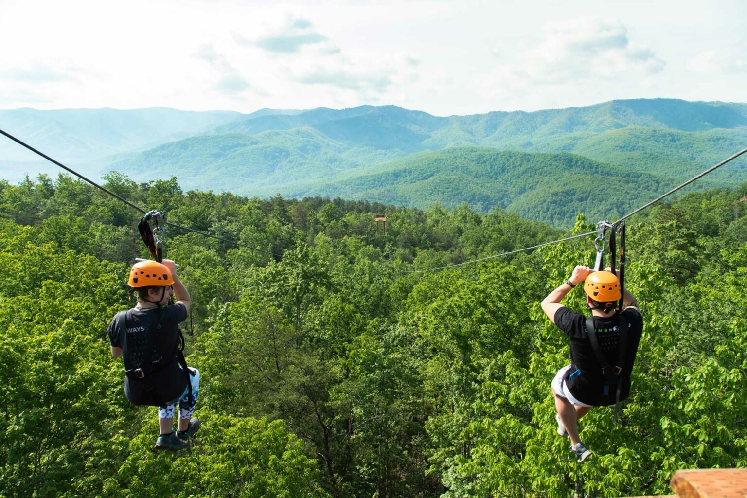 Top 4 Ziplines In The Smoky Mountains – Pigeon Forge Chamber of Commerce