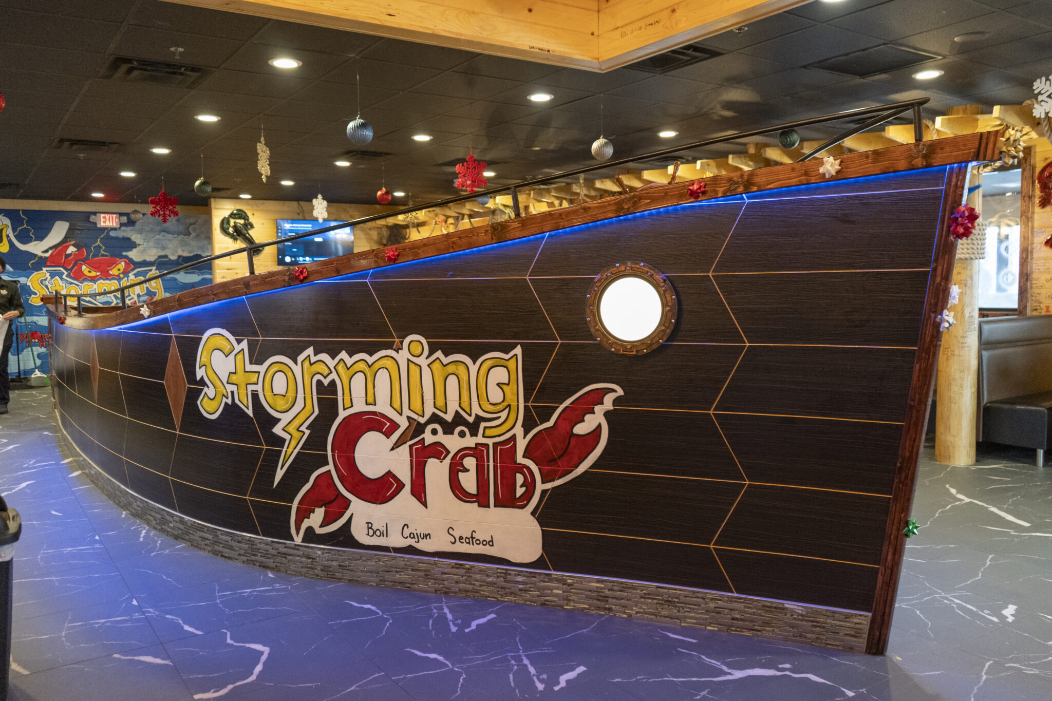 Storming Crab Officially Opens in Pigeon Forge – Pigeon Forge Chamber ...